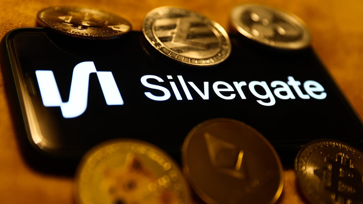 Silvergate Collapse Sends Bitcoin Tumbling: What’s Next? | Binance News on Binance Square
