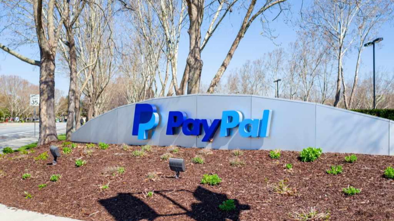PayPal’s Cryptocurrency Holdings Surge By 56% In Q1 2023 To Reach $943 ...