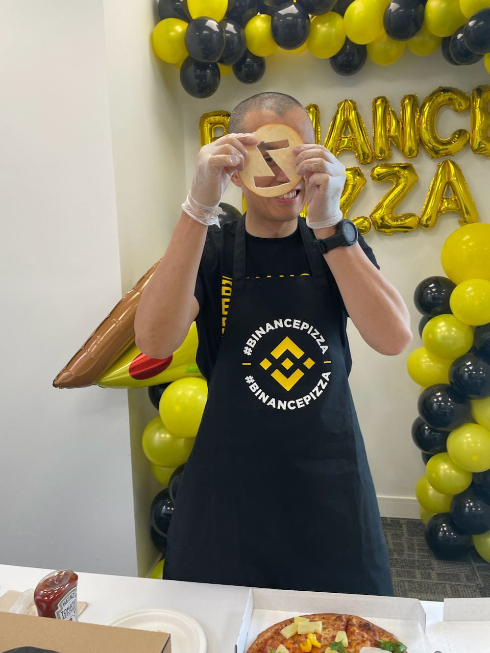 Please come in and guess who is making Pizza. #BinancePizza ...