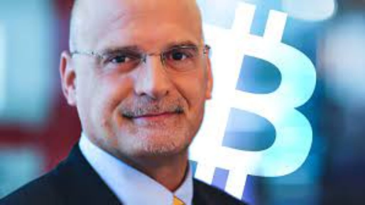 Bitcoin’s Rise To $40,000 Hindered By Bearish Factors, Says Bloomberg Strategist | CoinPhoton on ...