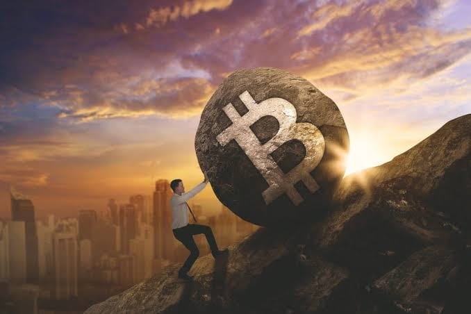 Bitcoin Facing a Tough Challenge | Mastering Crypto on Binance Square