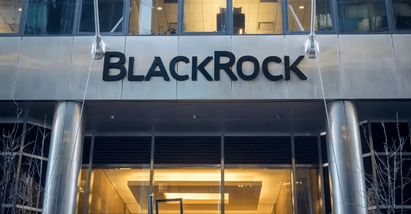 🔥BlackRock Has Invested in Four of the Five Largest Bitcoin | Crypto PM on Binance Square