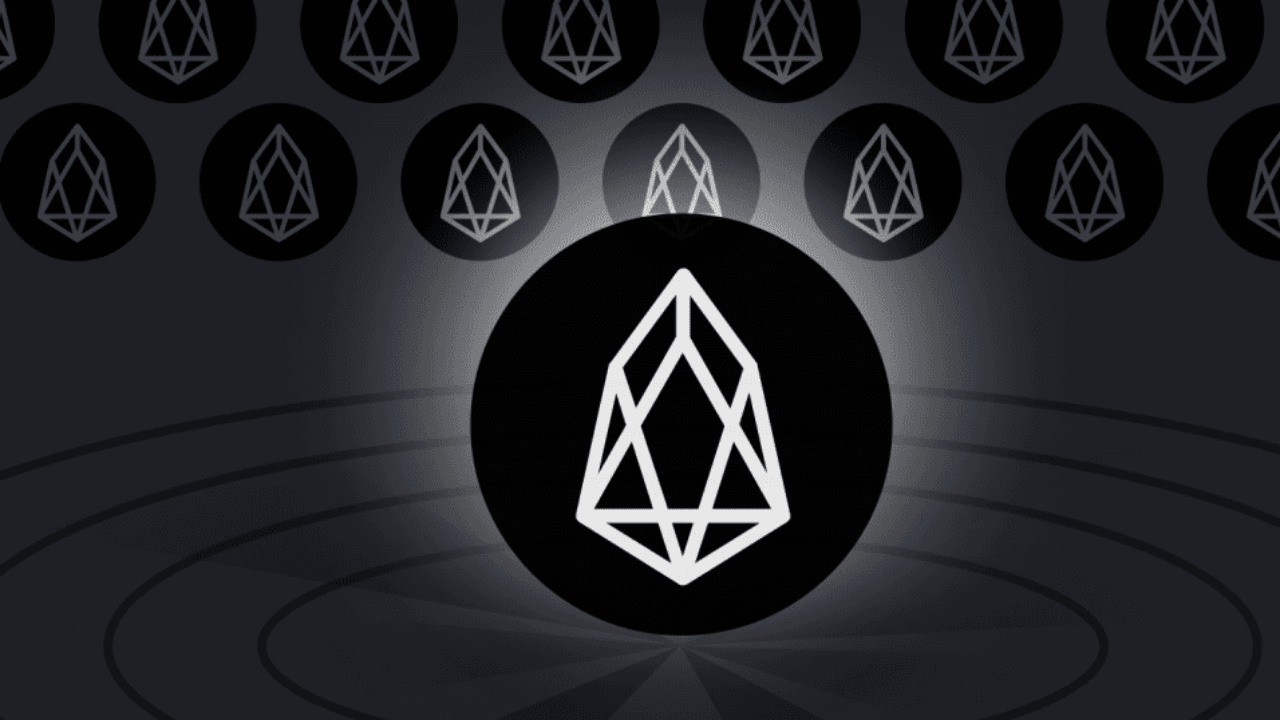 Punching Bitcoin and kicking Ethereum - EOS after three waves | 拾光月神 on Binance Square