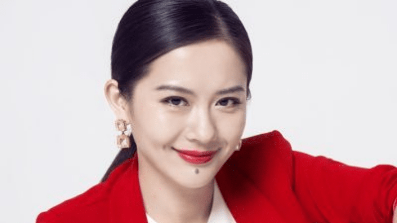 From a beautiful host to the co-founder of Binance, the legend of He Yi ...