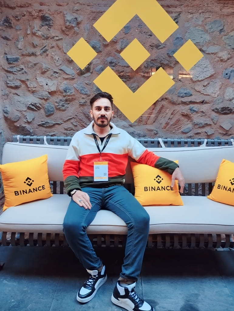 Love is beautiful with Binance. 🧡🫡 #BinanceBlockchainWeek | Crypto ...