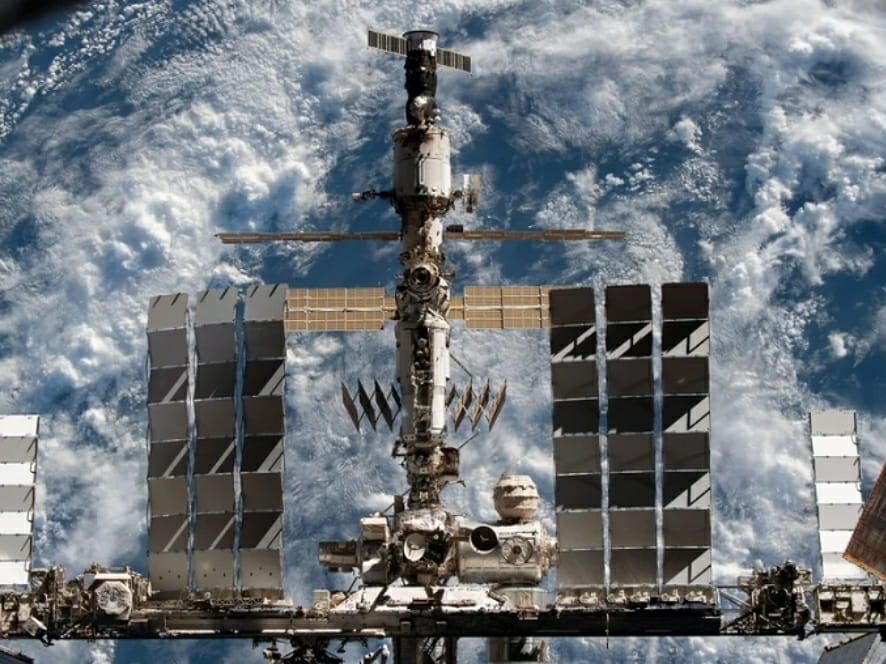 NASA plans to pay about $1 billion to destroy the ISS The s | LRCO on ...