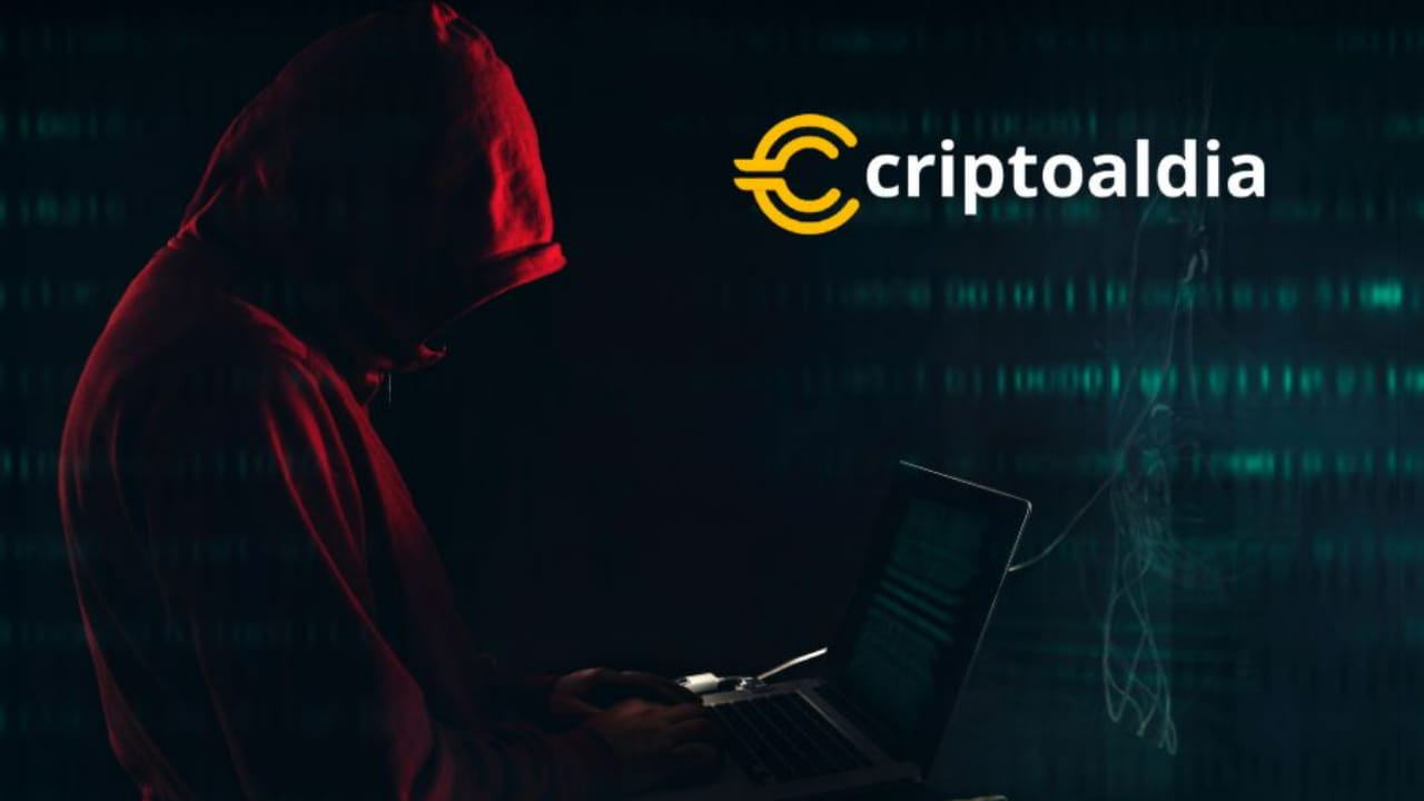 "Unexpected Twist: NFT Trader Hacker Accounts and Returns Loot After ...