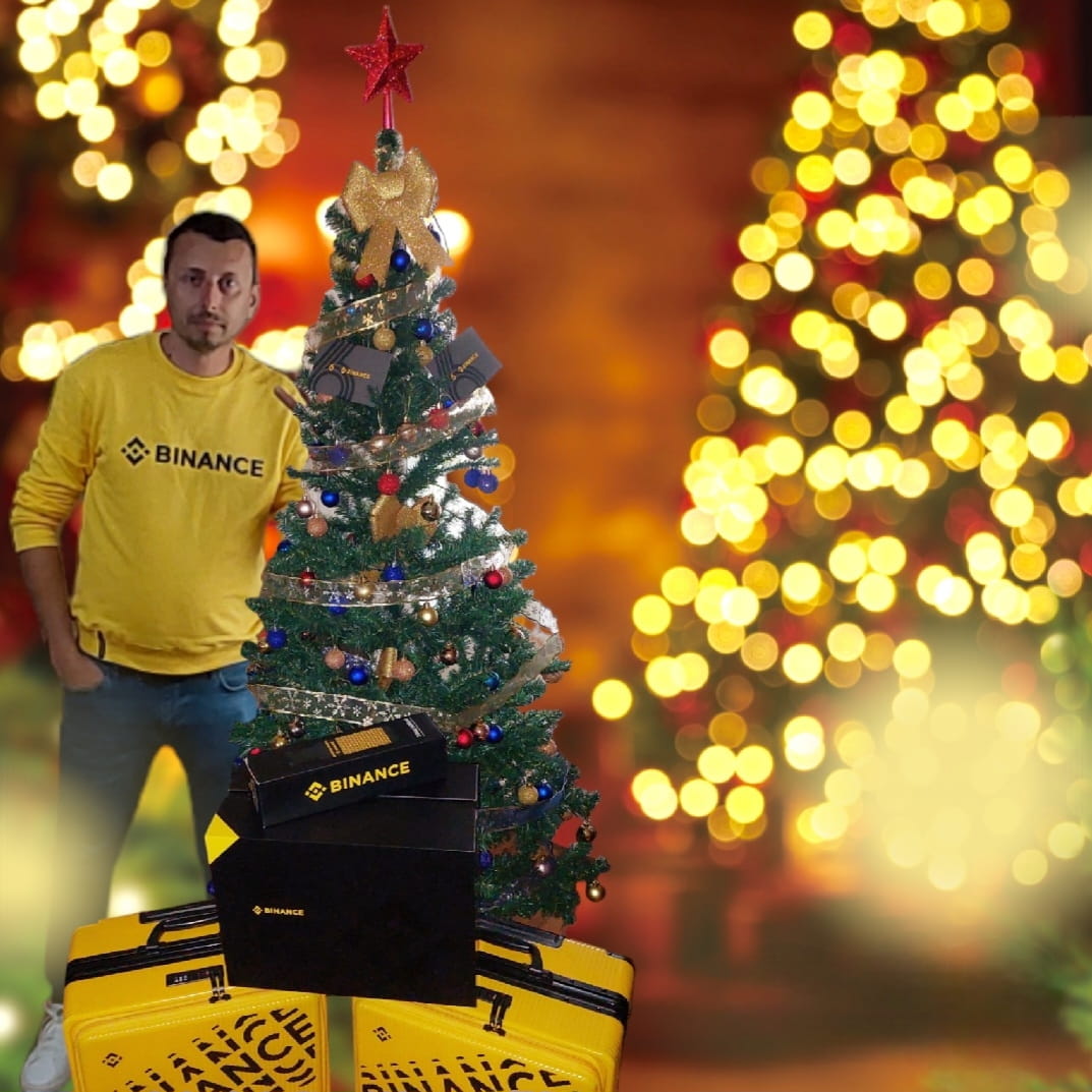 Merry Christmas Binancians 🎄 | Halving2024 on Binance Square