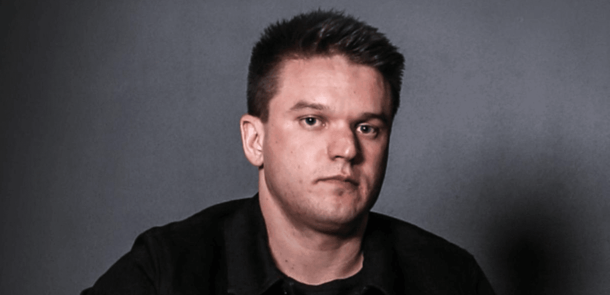 🌄 MEET THE 28-YEAR-OLD CRYPTO-BILLIONAIRE ‘F1 TEAM OWNER’ | DeepSeek ...