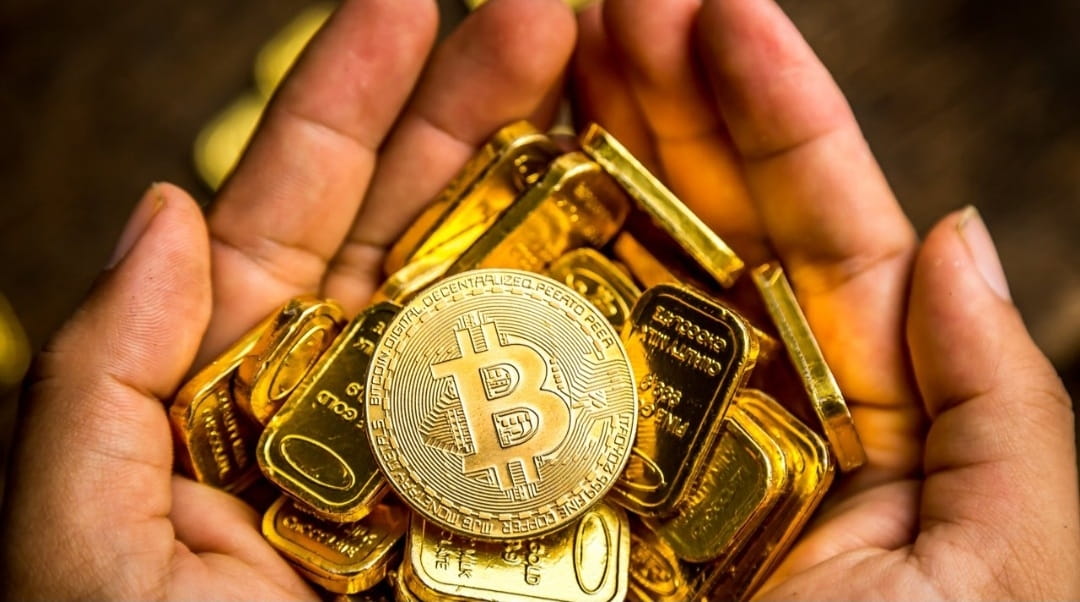 Bitcoin To Hit $500,000, Watching Stocks And Gold Collapse | Luxury ...