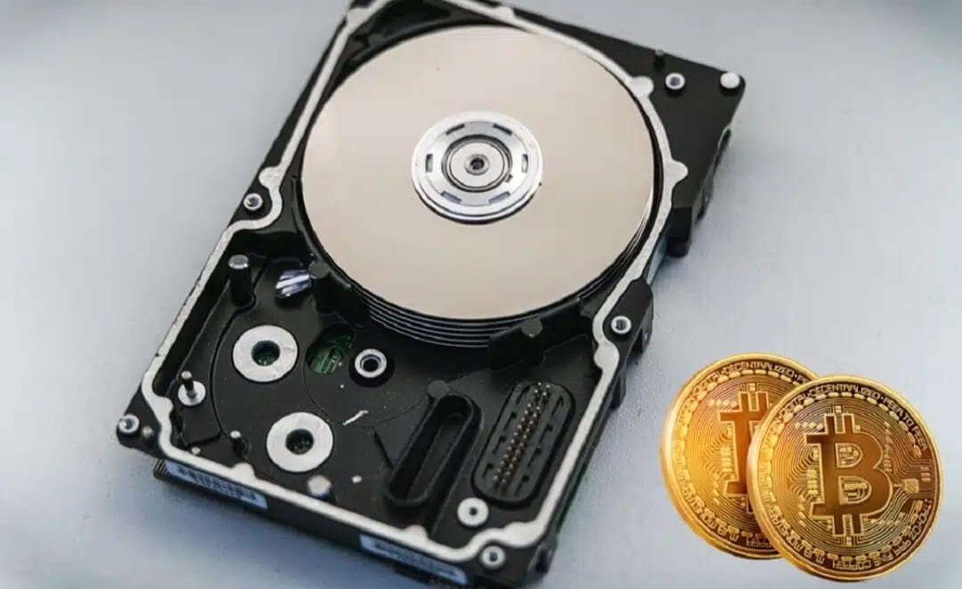 My #BTC wallet is in Dead Hard Drive. It was 2010 when my co | Crypto ...