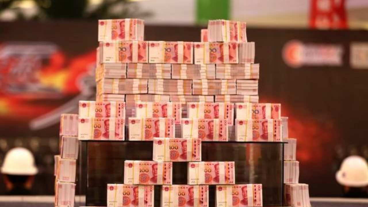 If you have a few thousand dollars in the currency circle and want to ...