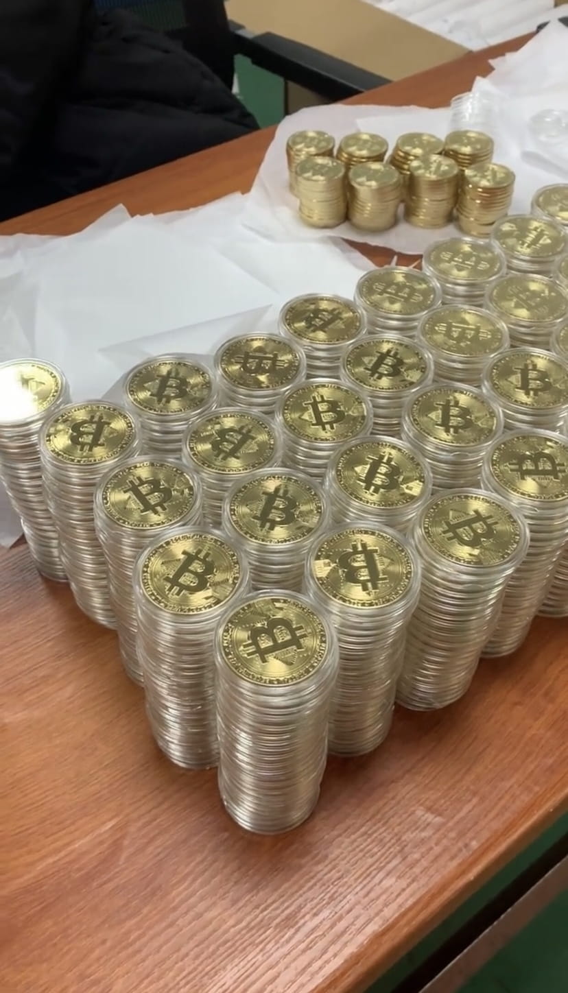 Do you know how precious 1 Bitcoin is? Why does the price of | 五百倍社区表哥 ...