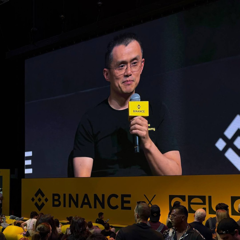 Hi @CZ Happy Halloween 🎃 | X mucaN on Binance Square