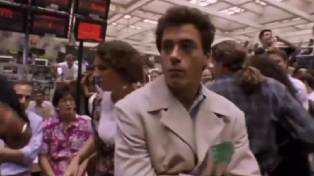 Wall Street in 1992: Chaos, Shouting, and Paper Madness 😀 Imagine a ...