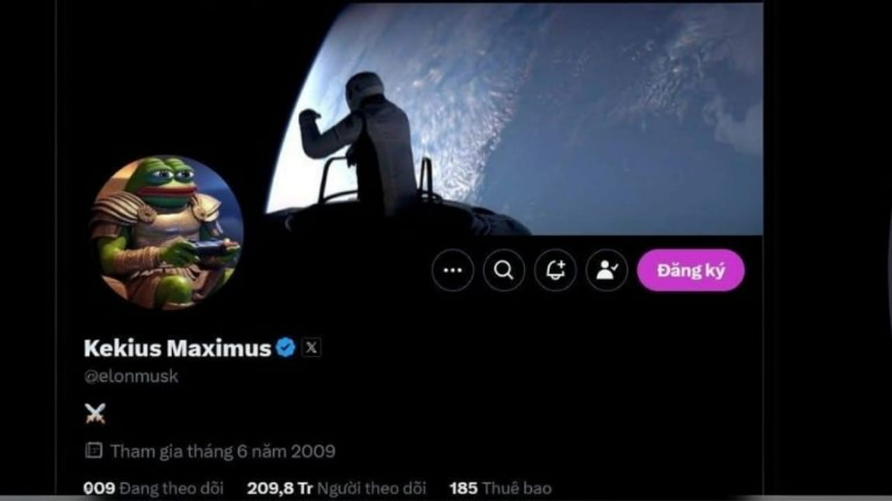 Elon Musk changed his name to Kekius Maximus, extremely intense shill ...