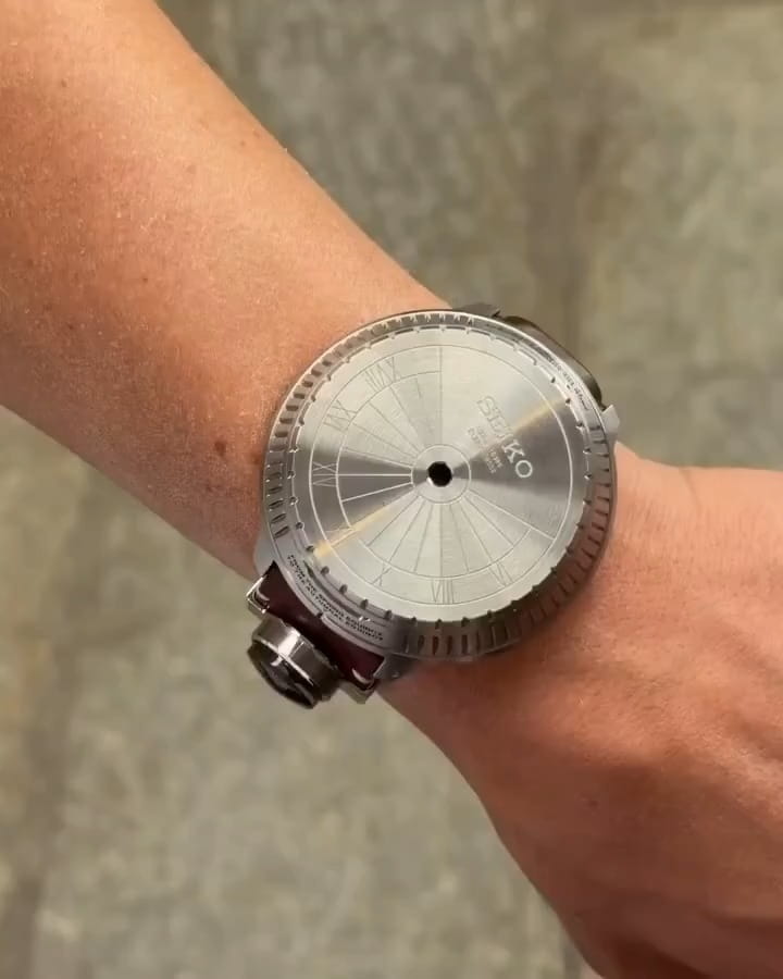 Seiko Sundial. Designed by Hiroshi Ishihara, "a watch designed ...