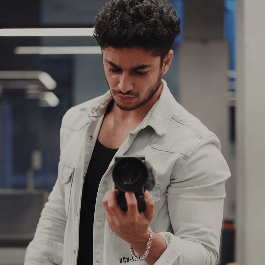 Damien Bicknese YCE6's Profile | Binance Square