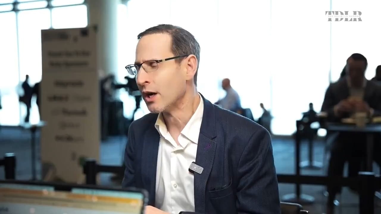 🚨 VanEck’s Matthew Sigel predicts: “Central banks and sovereign wealth funds will become more ...