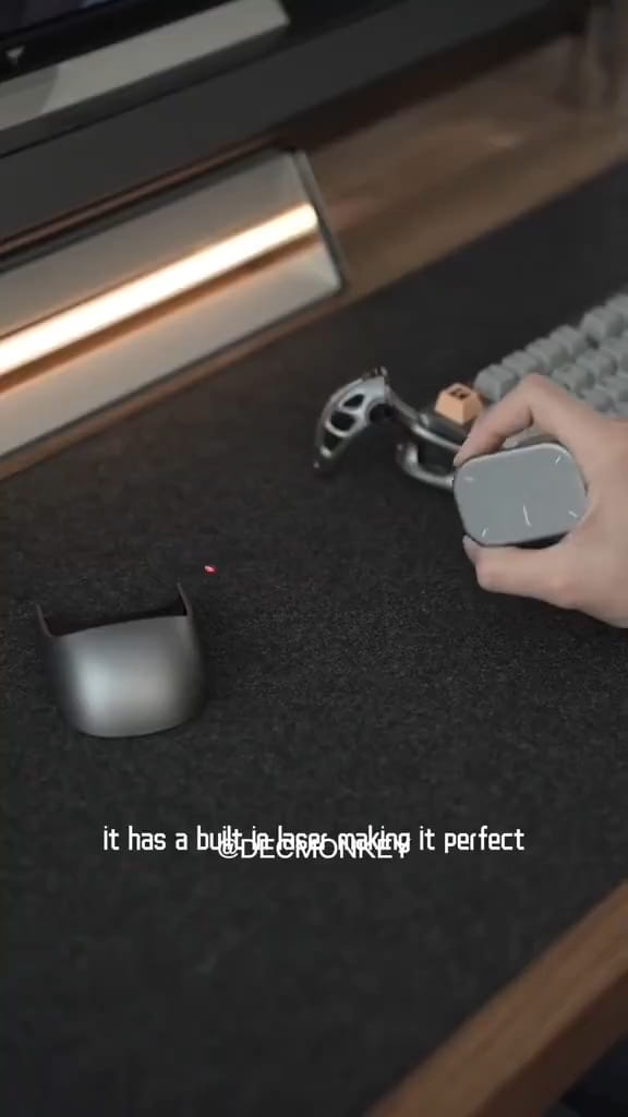 🔹THIS MOUSE JUST WENT FULL TRANSFORMER MODE At first glance, it’s just ...