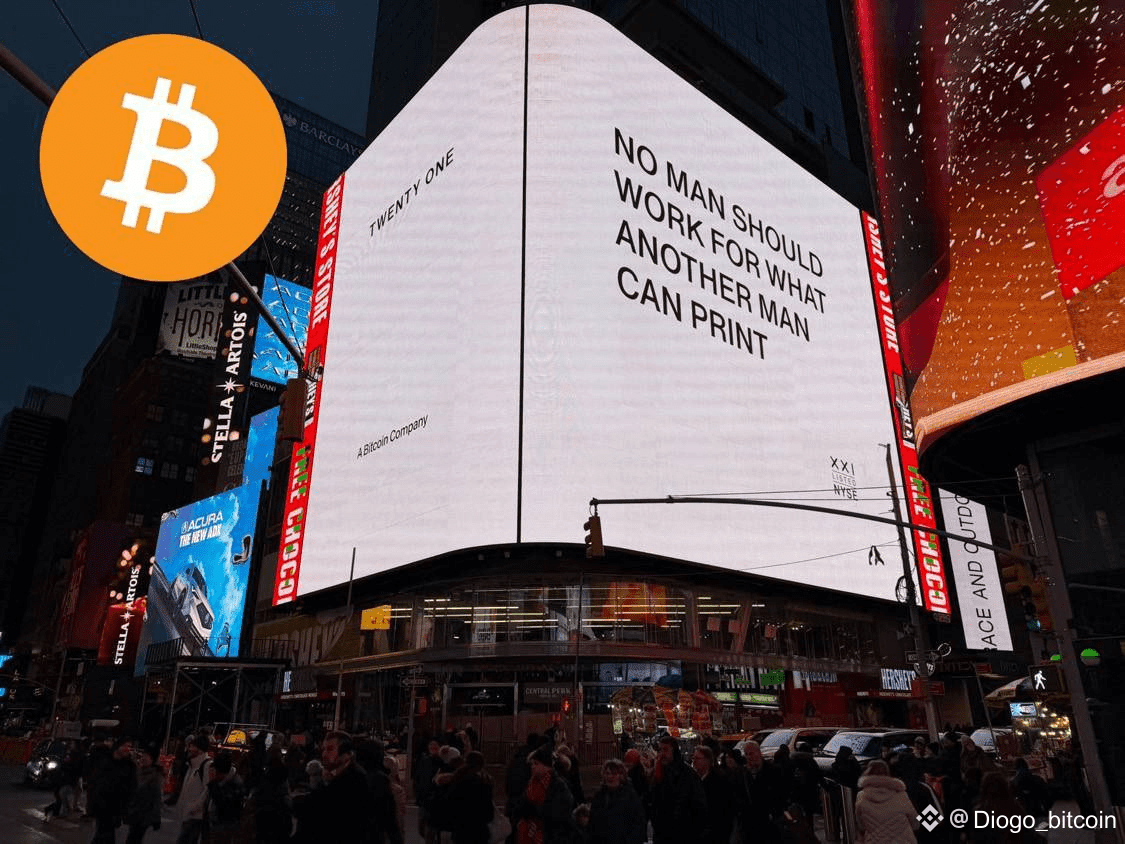 🇺🇸 Giant Bitcoin advertisement seen in Times Square | Diogo_bitcoin on ...